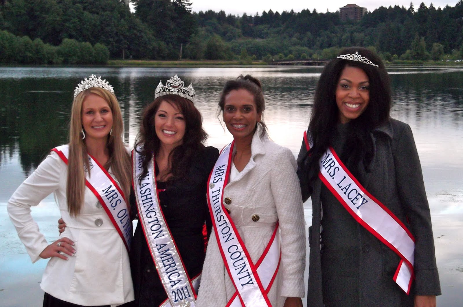 Mrs. Washington 2011: Capital Lakefair Queen Coronation