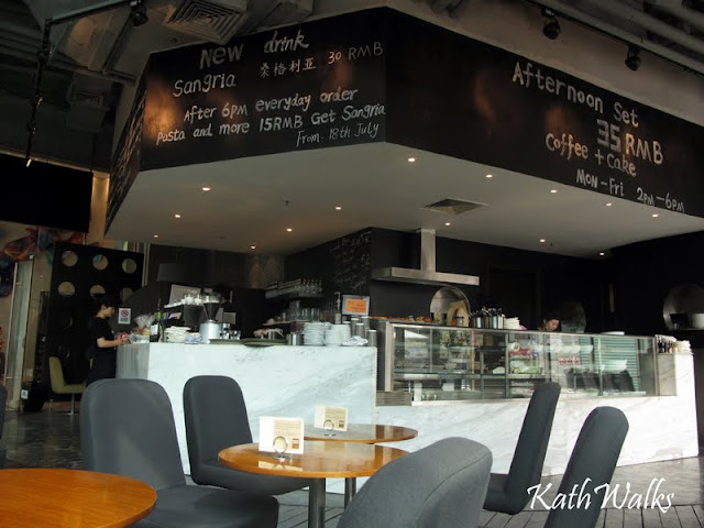 Kath Walks: Where to eat when in Shanghai?: Wagas Cafe