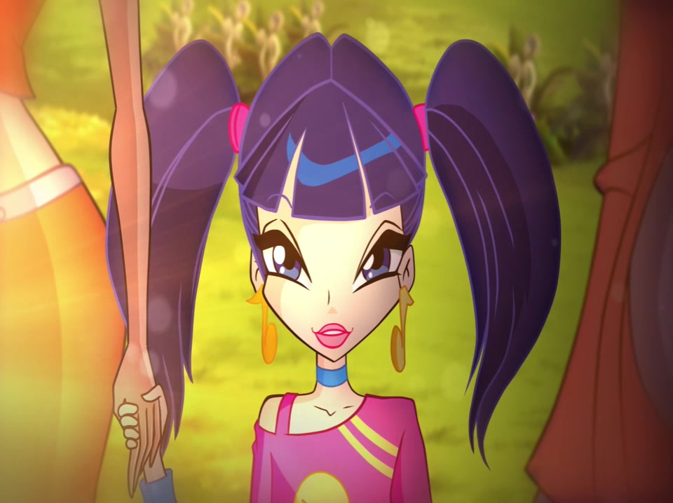 Imágenes de Musa de pequeña con sus padres en Melody!! - Winx Club All