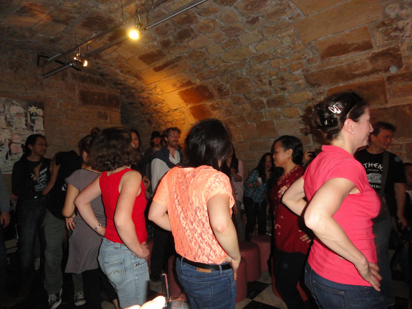 PINAY KALEIDOSCOPE SA ALEMANYA: Pinikpikan Kalayo in Paris