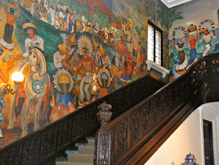 Van Gogh's Ear: Roberto Cueva del Rio