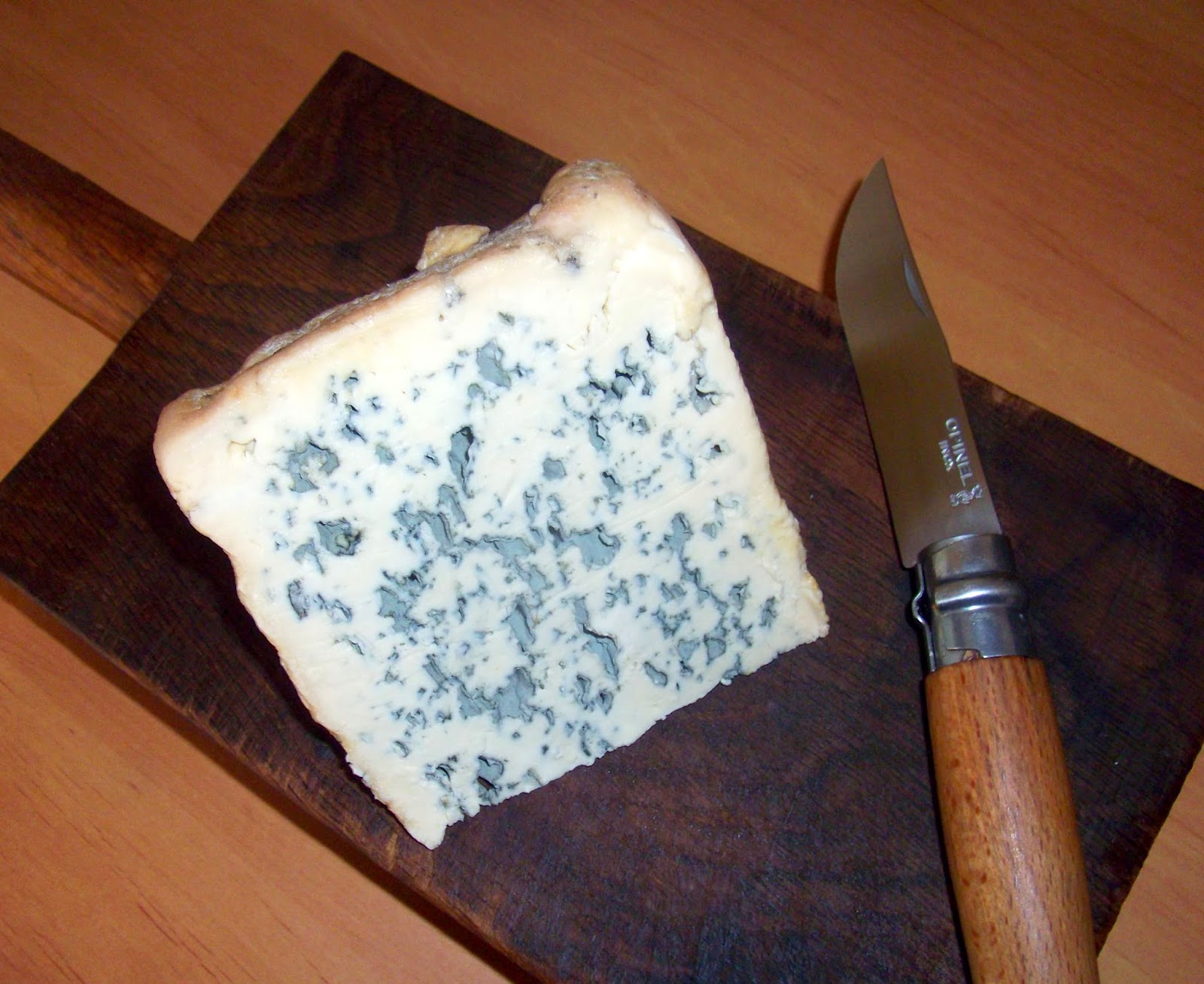 Magnon's Meanderings: Blue Cheese.