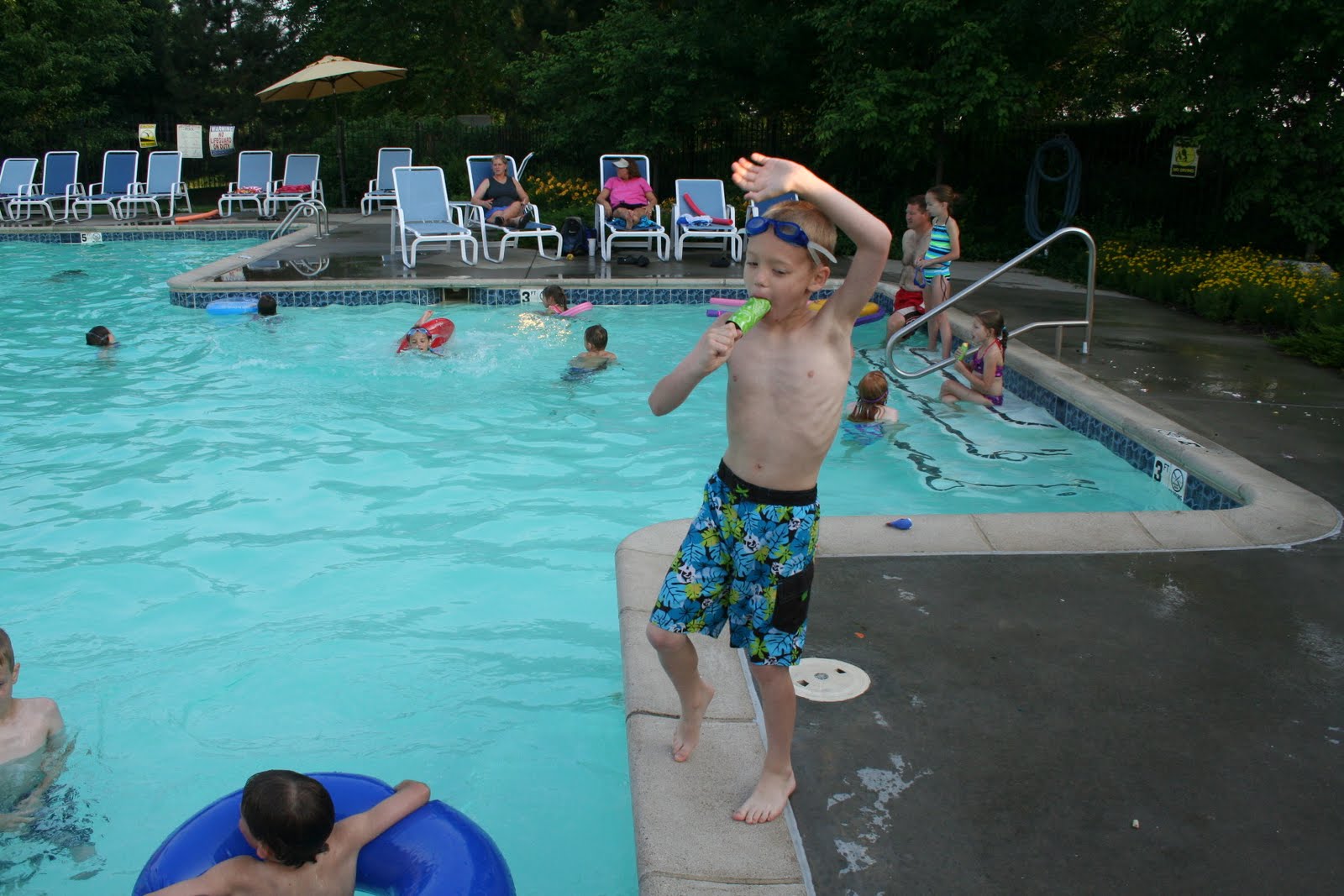 Between the Screams: 1st Grade Pool Party!