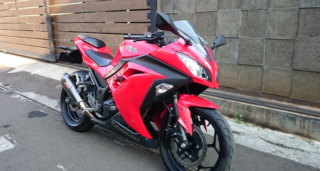 Ninja 250 FI Merah