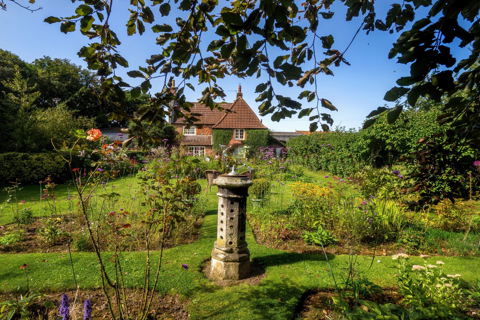 Lincolnshire Cam: Tithe Farm , Grainthorpe. Set 1 of 2, The House.