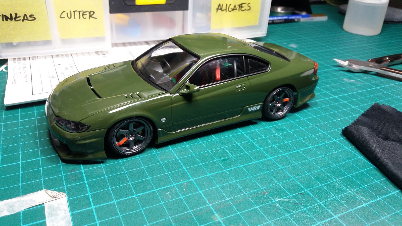 Una Tabla en mi Trastero: Nissan Silvia S15 D1 Street Legal Tribute (Full)