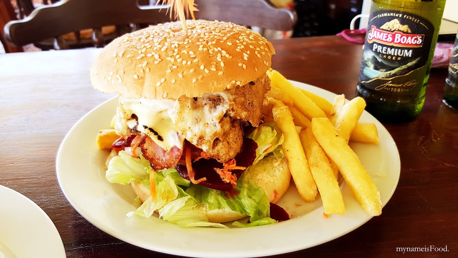 Springbrook Cafe and Bar, Springbrook, Queensland - my name is Food.
