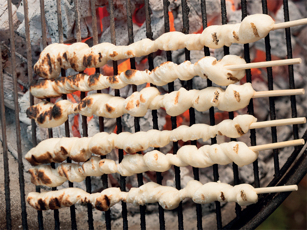 LEKKER RESEPTE VIR DIE JONGERGESLAG: STOK ROOSTERBROOD