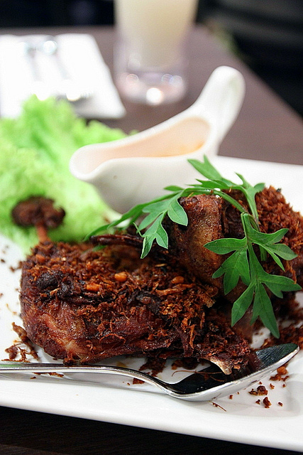 Dee: Dancing Fish, BSC