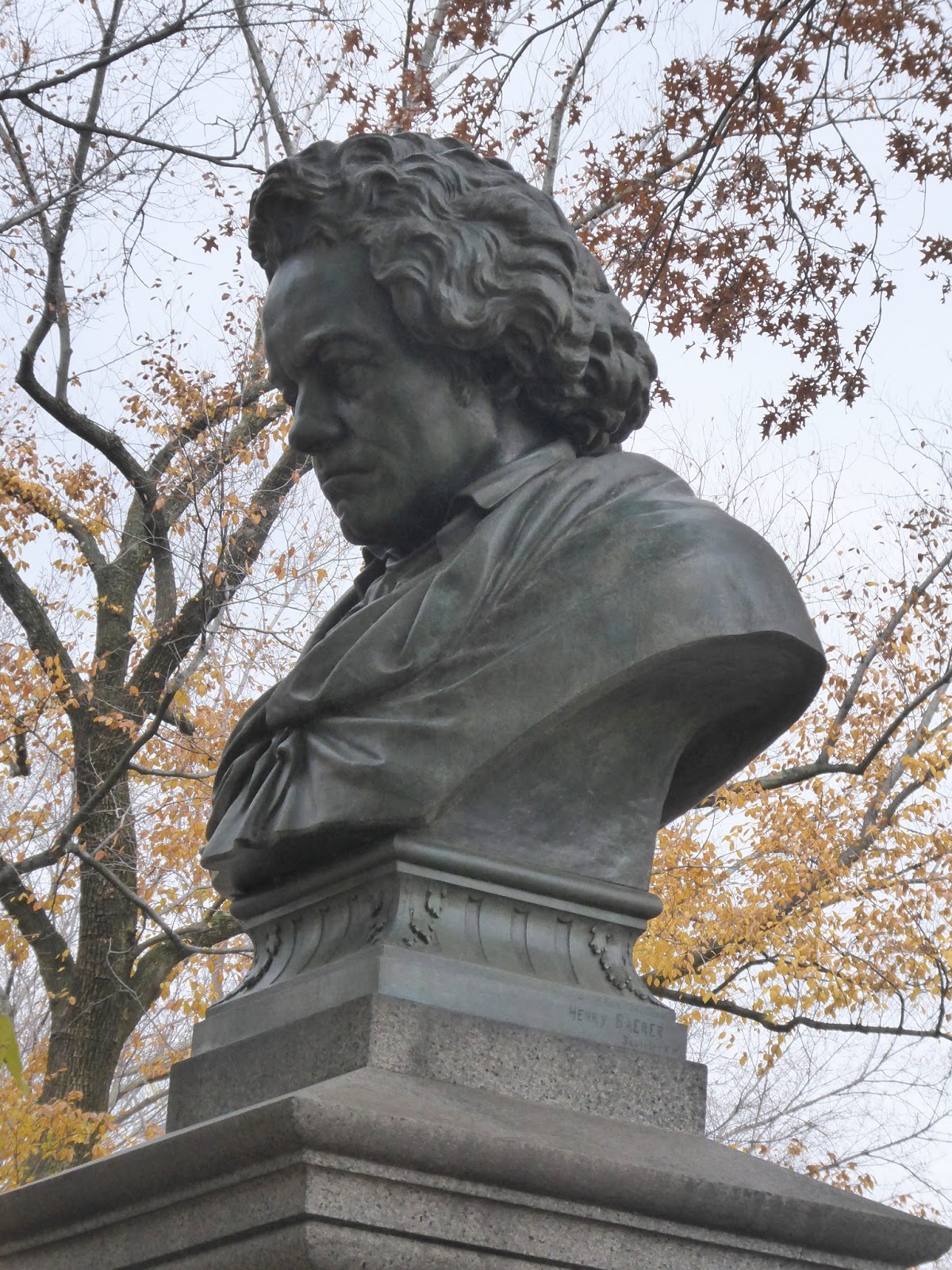 Photo-ops: Statue of Historical Figure: Ludwig van Beethoven - Central ...
