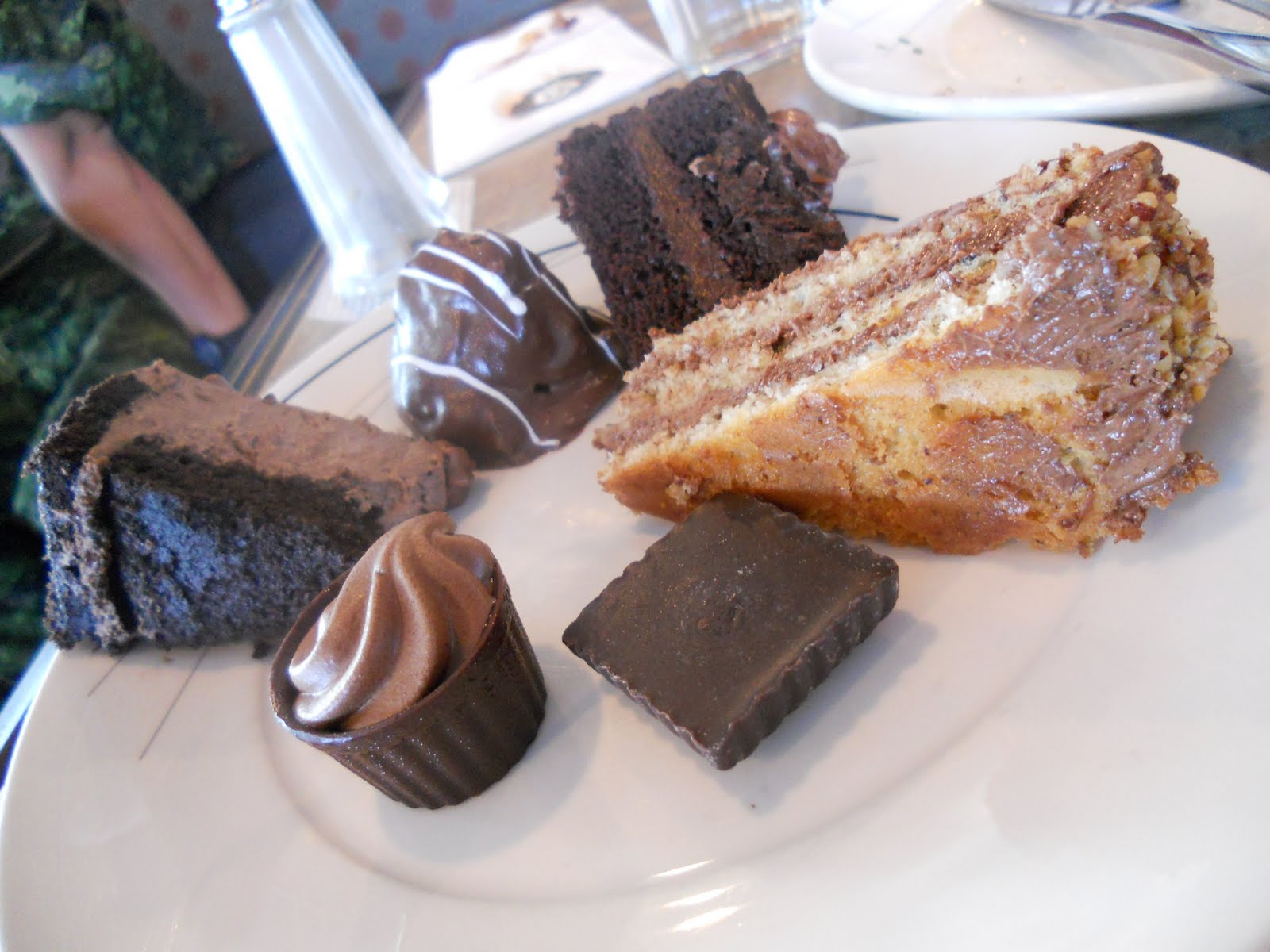 Oishizo!: Pacific Buffet - BC Ferry