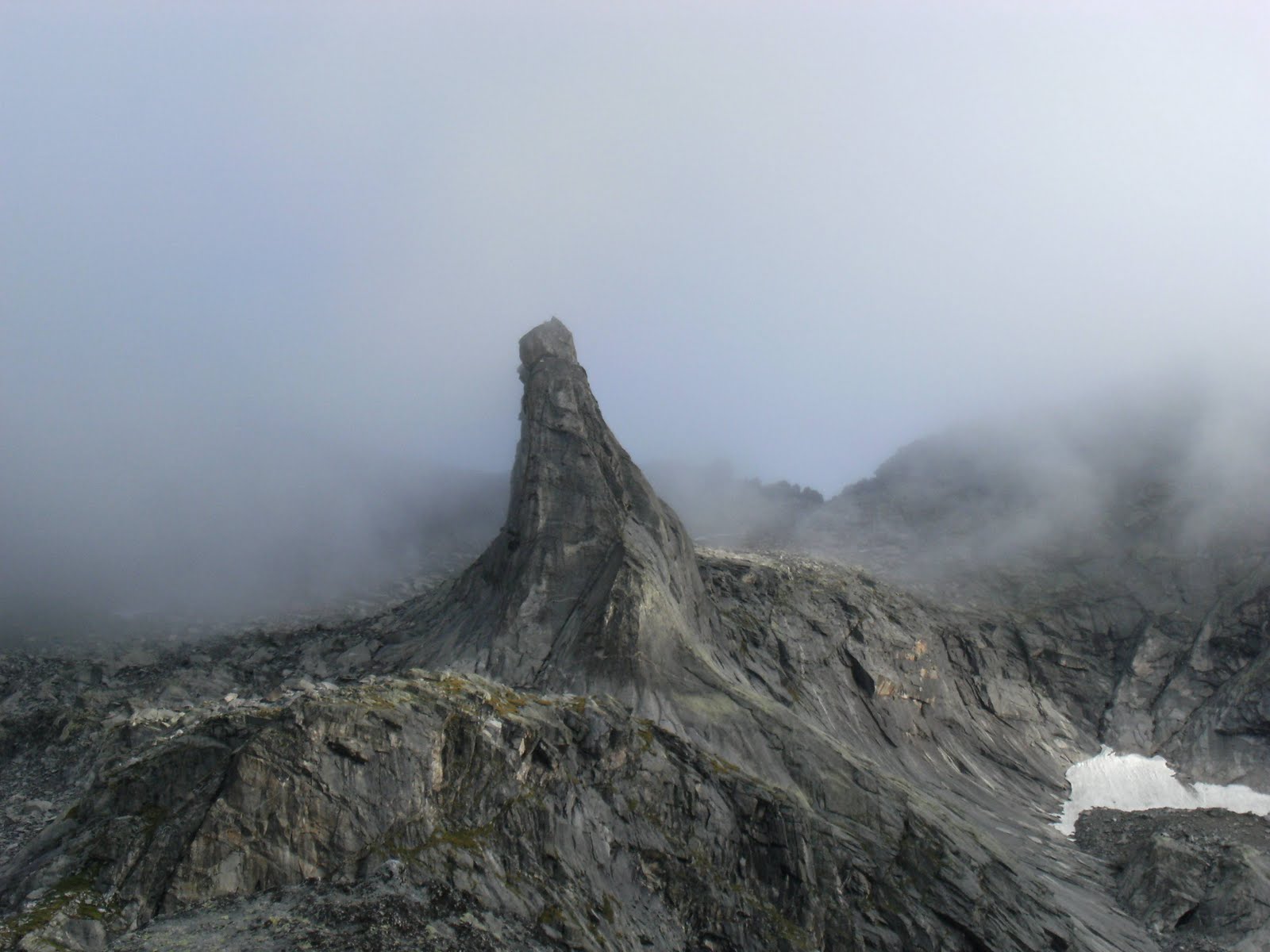 Le montagne alle quali appartengo: Sentiero Roma
