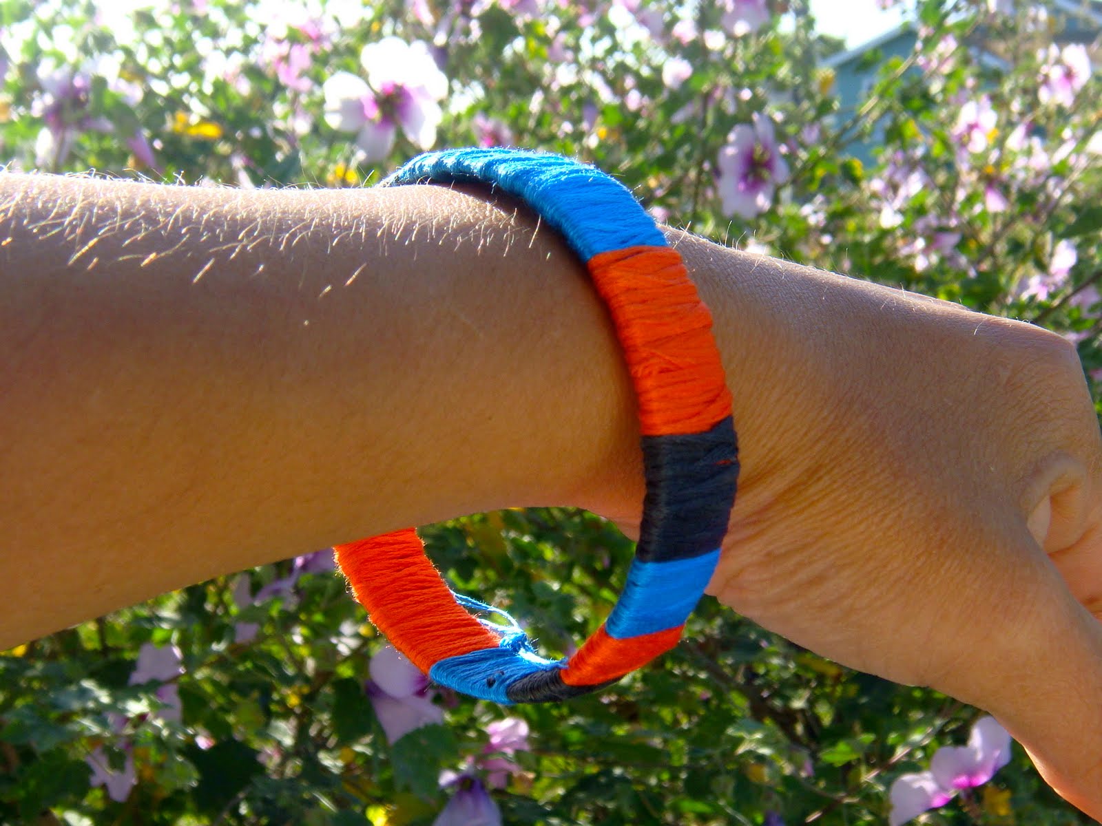 DIY: Thread Wrapped Bracelet | sealaura