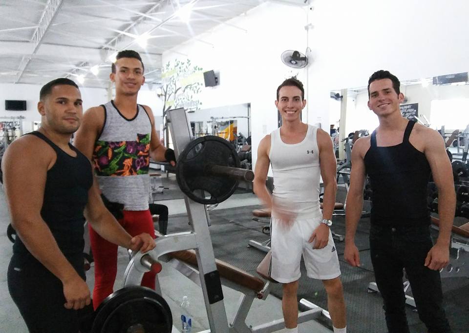 CLUSTEREUM: Shaping Up with Misters of Puerto Rico 2017