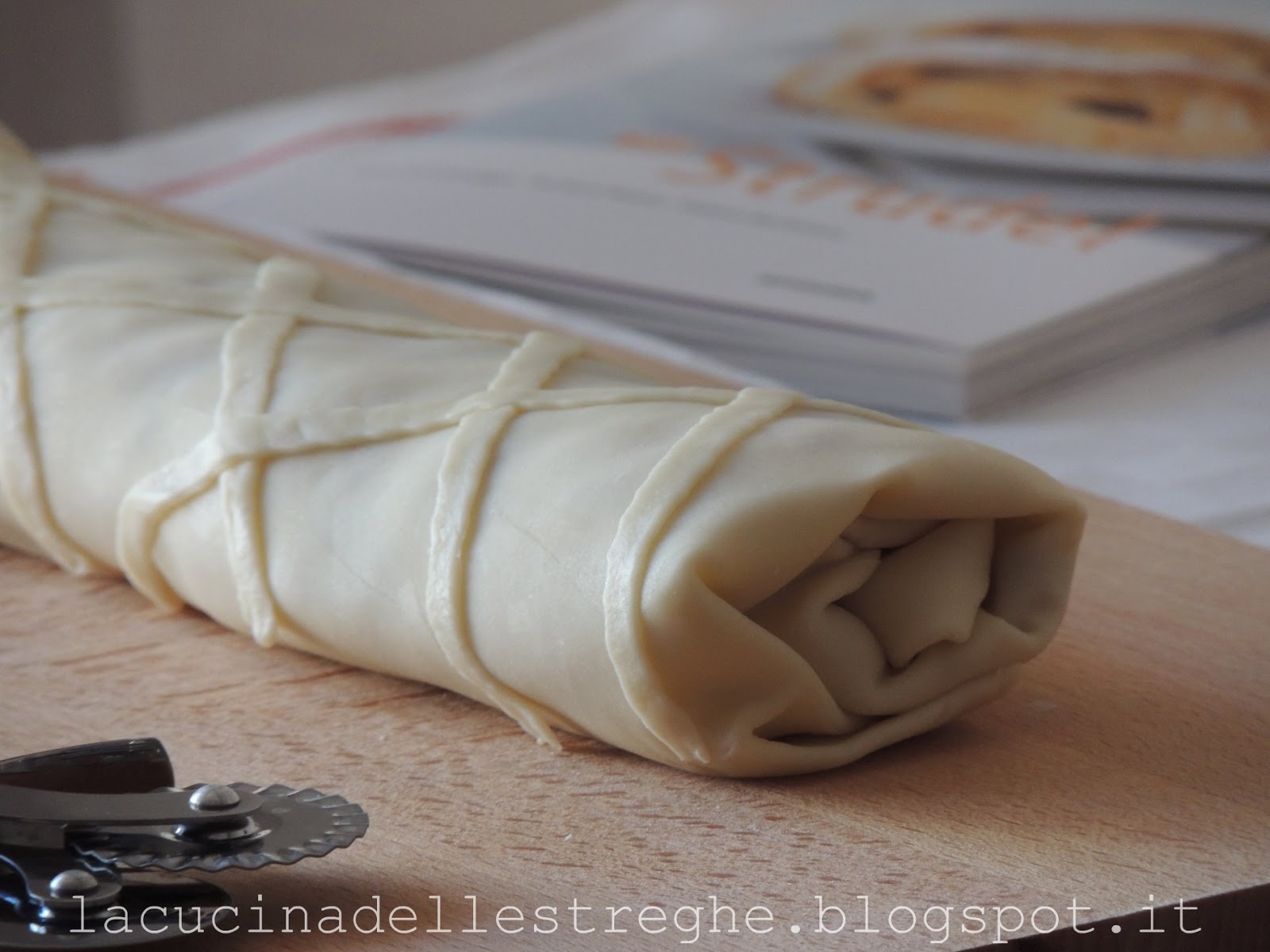 La cucina delle streghe: Strudel di mele (Apfelstrudel)