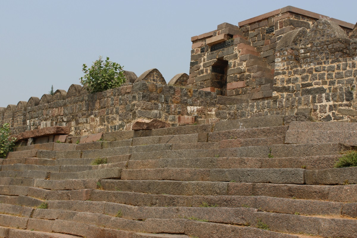 Journeys across Karnataka: Warangal Fort - eastern gateways