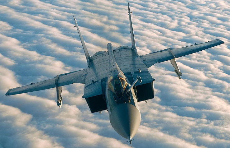 Military and Commercial Technology: Russia picks MiG-31 fighter as a ...