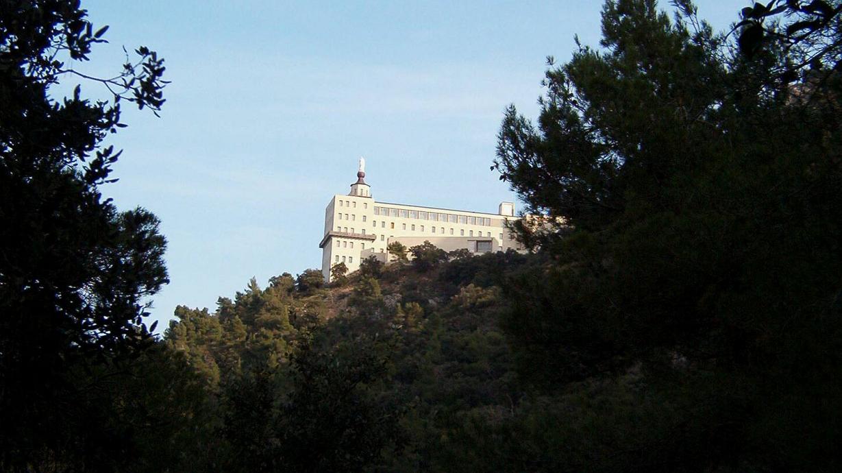 GEOELX: FONT ROJA-MENETJADOR