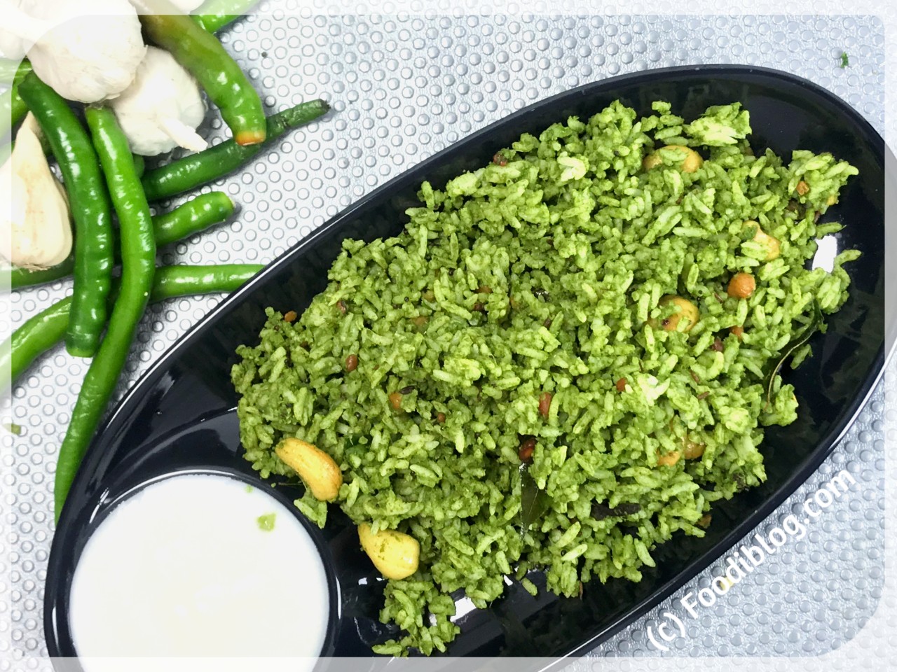 Methi Fried Rice Recipe (Fenugreek leaves) (मेथी राईस रेसिपी)