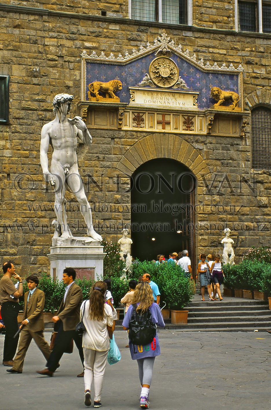 Don Donovan's World: Photoprint for Sale: Michelangelo's David, Palazzo ...