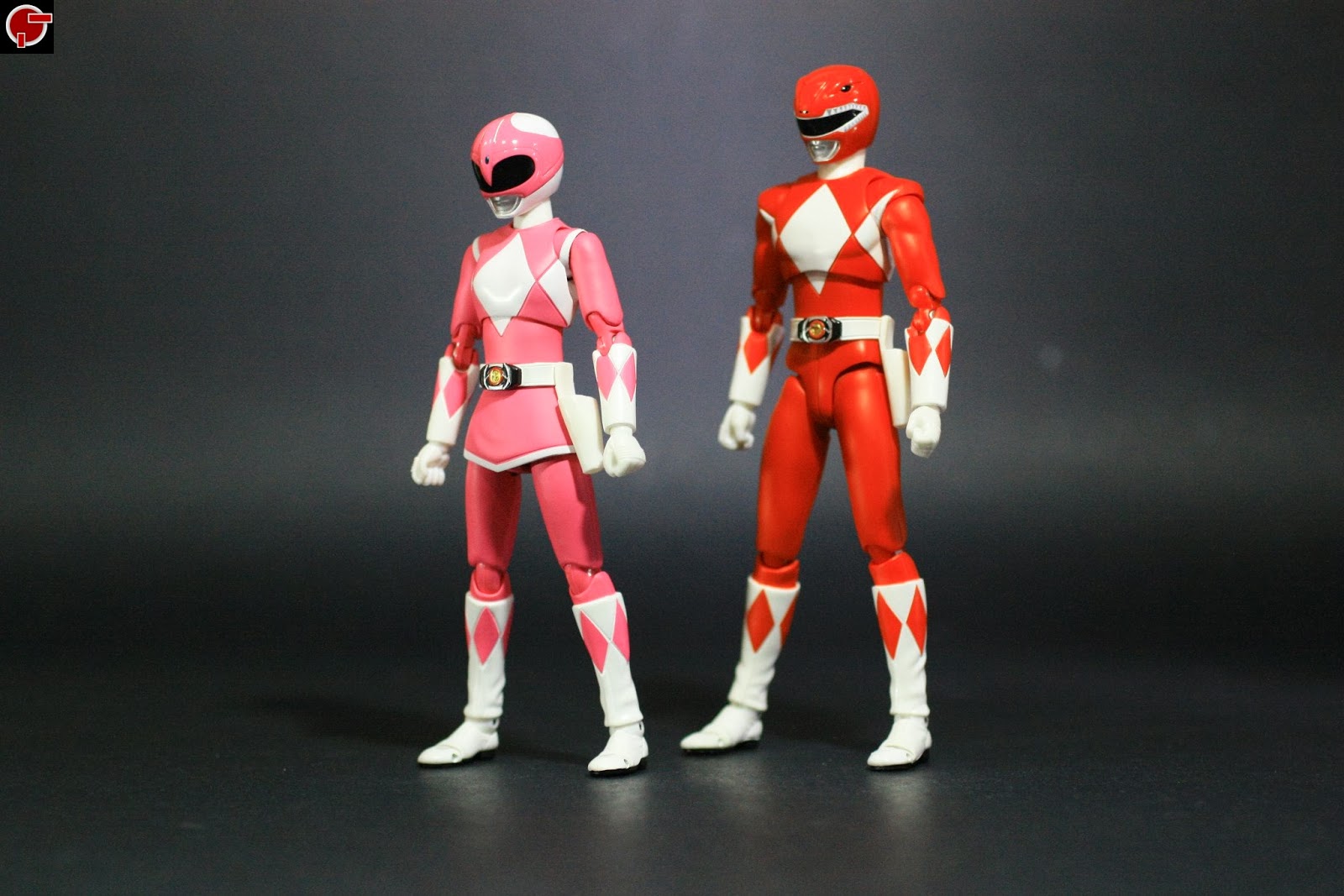 Firestarter's Blog: Toy Review: S.H. Figuarts Ptera Ranger (Pink Ranger)