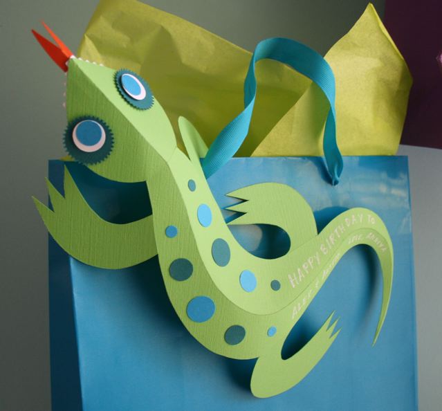 3D Paper Lizard {Craft Camp} | Skip To My Lou