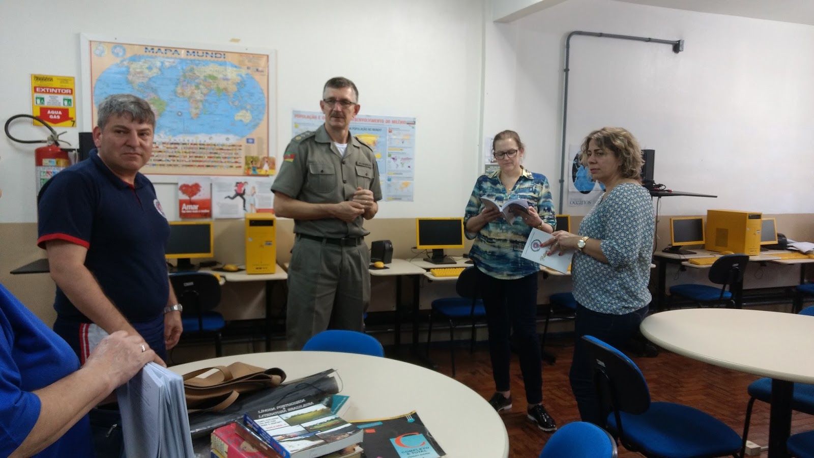 COLÉGIO TIRADENTES DE IJUÍ: Visitas no CTBM
