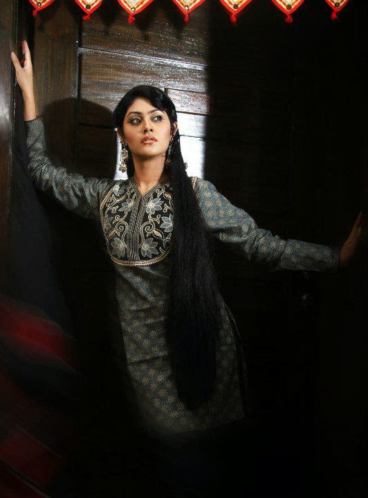 Shaina Amin Hot Sexy Model of Bangladesh ~ Top Model Picture