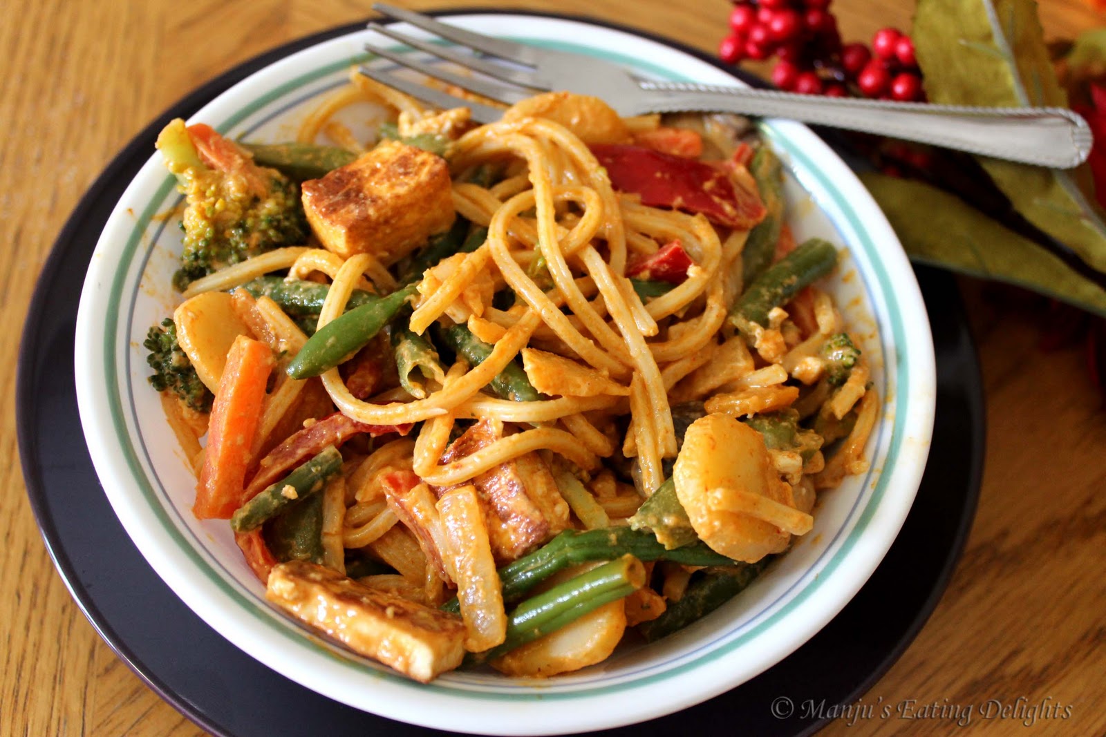 Manju's Eating Delights: Spaghetti Rigati with Mixed Veggies & Paneer ...