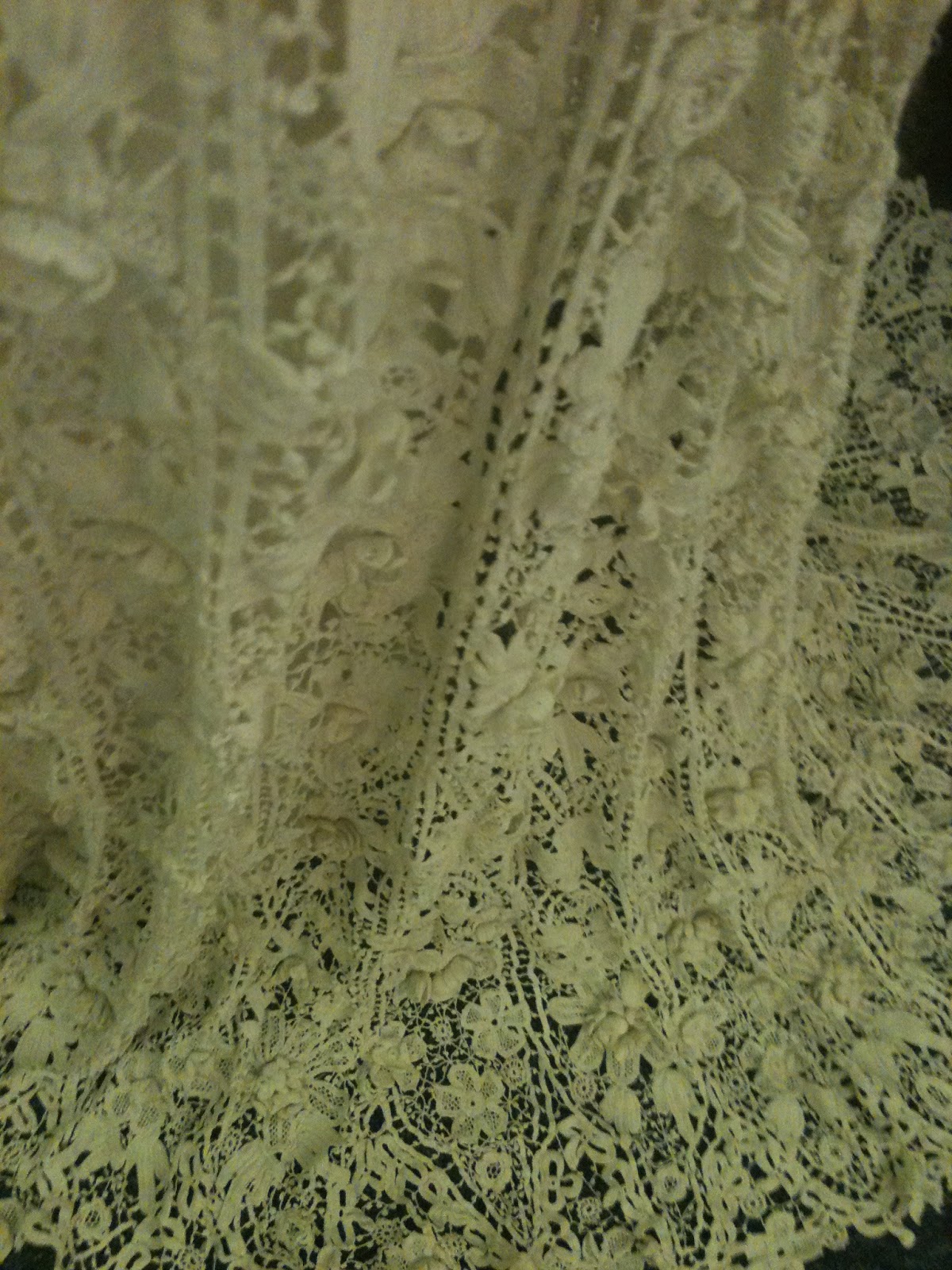 Rosemary Cathcart Antique Lace and Vintage Fashion: The Sheelin Lace ...