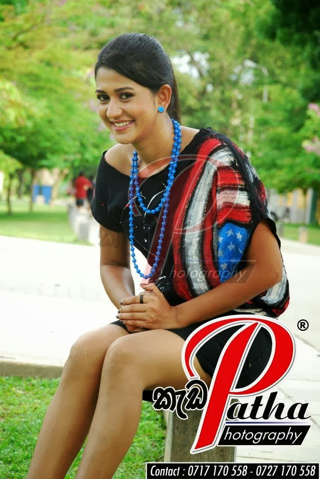 Lankan Models Gallery : Ruwangani Rathnayaka Photo Shoot