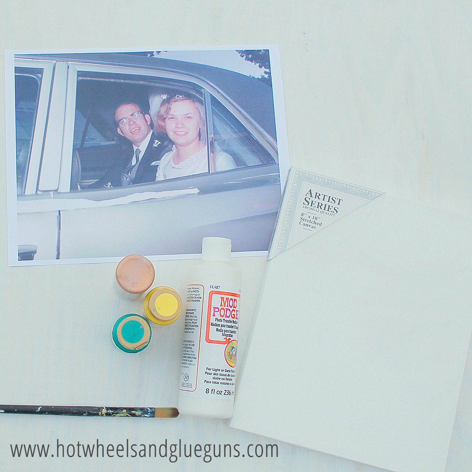 DIY Photo Canvas Using Modge Podge Transfer Medium (National DIY DAY post)