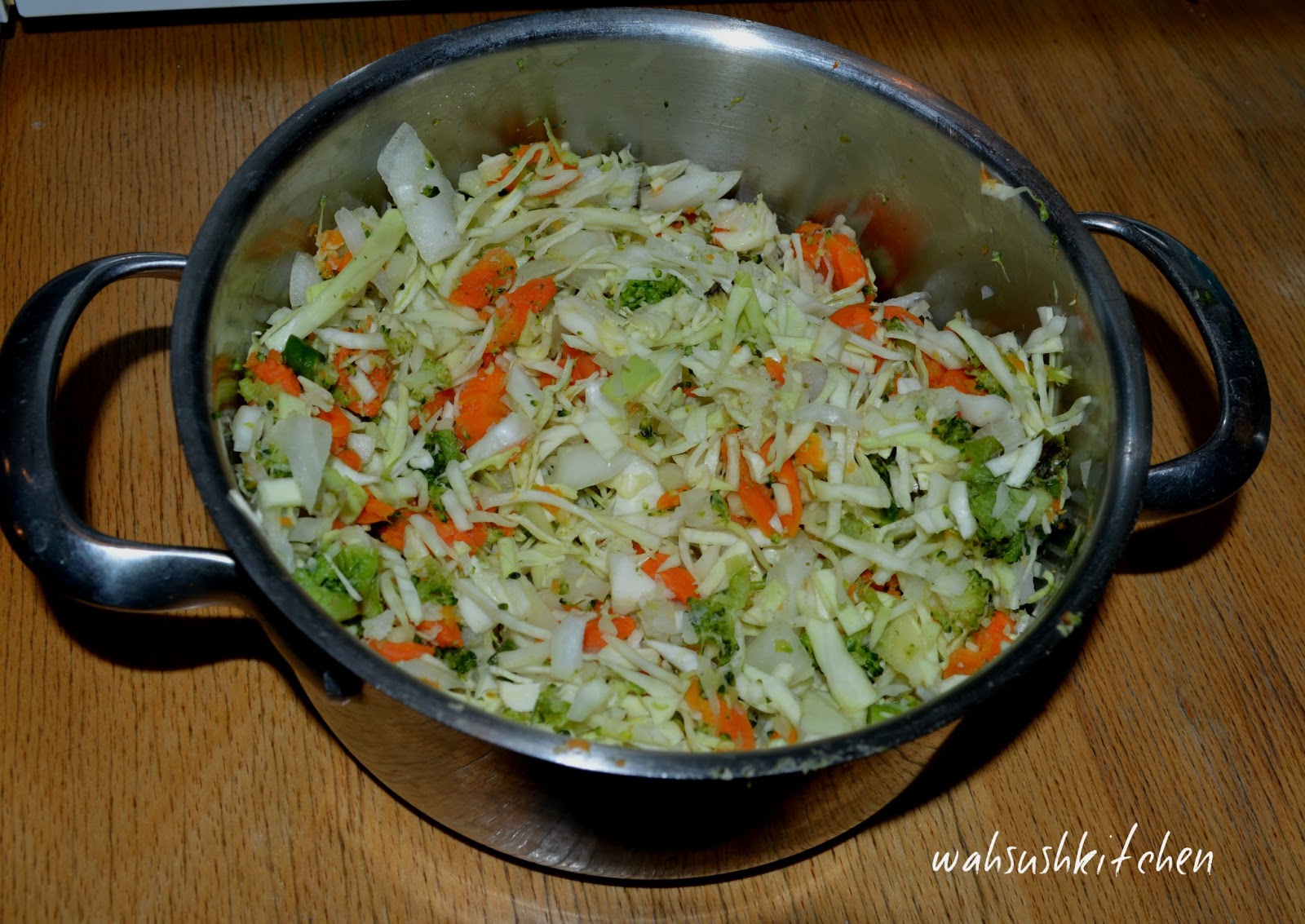 Wah "Sush" kitchen: Vegetable Manchurian