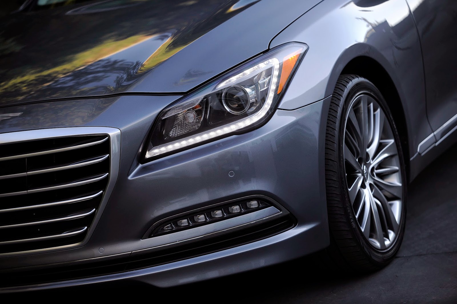 Sasaki Time: Vehicle Review: 2015 Hyundai Genesis - The Luxury Car for ...