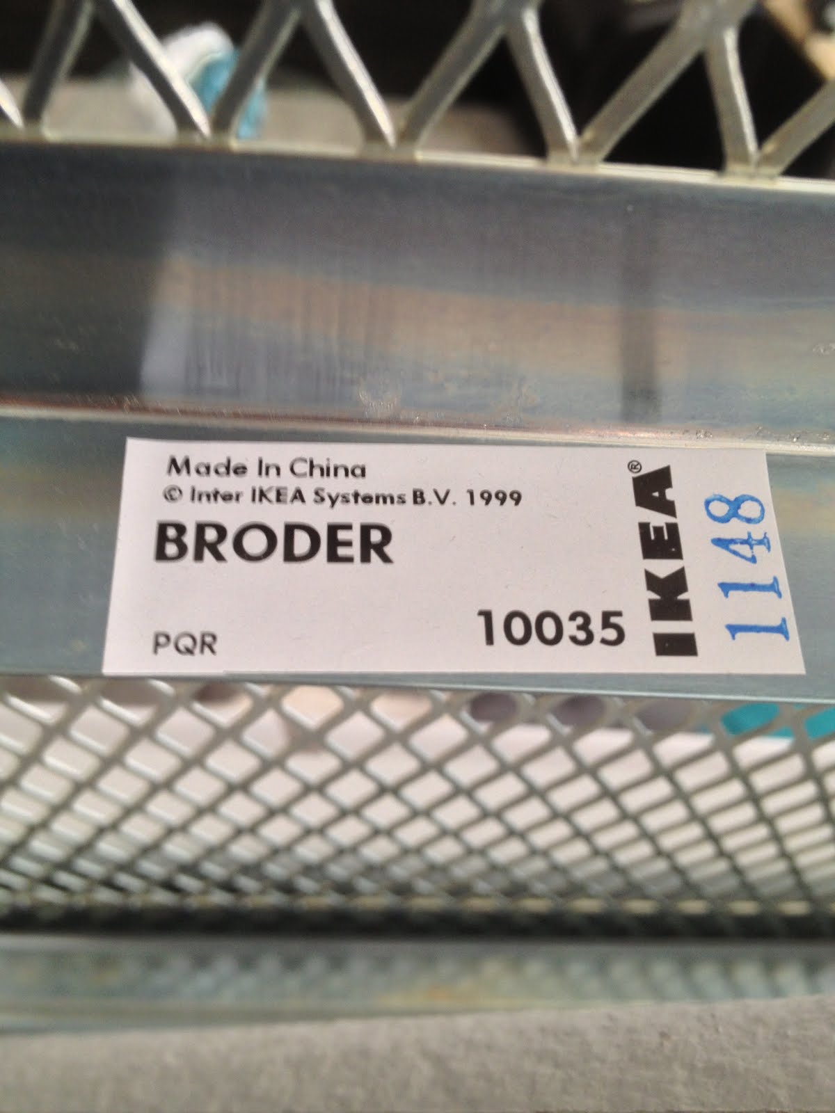 Broder Shelf - Modern Steel Wall in 30 minutes! - IKEA Hackers - IKEA ...