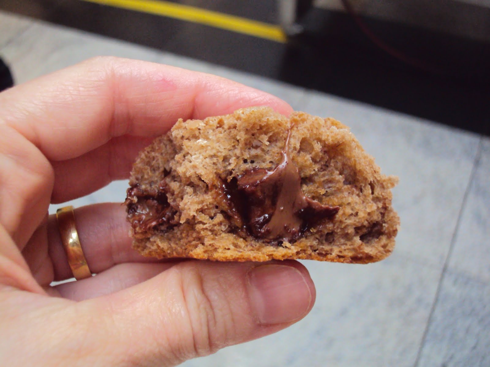Comidinha da mamãe: Pão de chocolate recheado