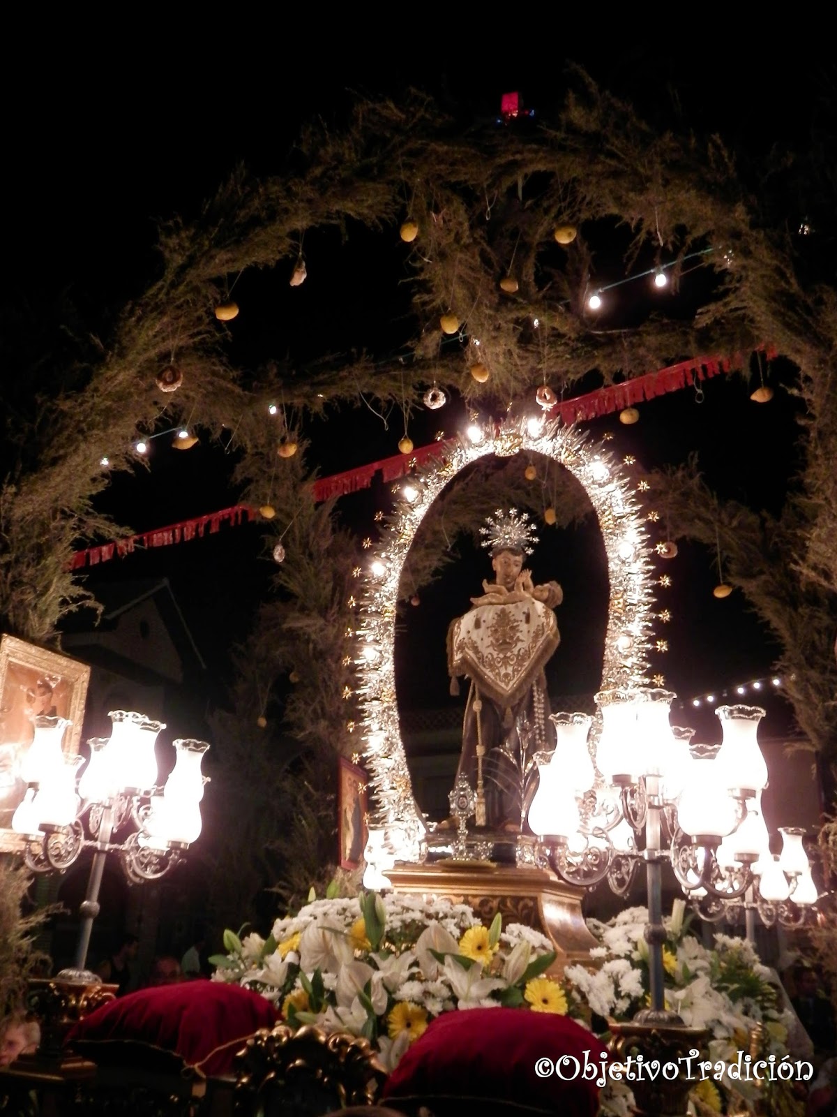 OBJETIVO TRADICIÓN: LA PROCESIÓN DE SAN ANTONIO DE PADUA EN CEDILLO DEL ...