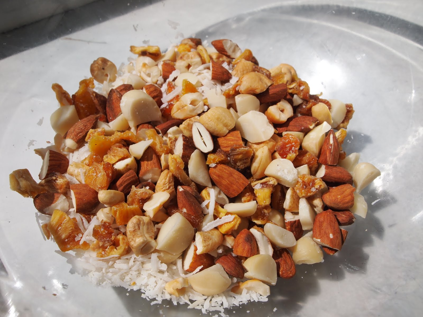 Where the Veggies Are: Pina Colada Trail Mix