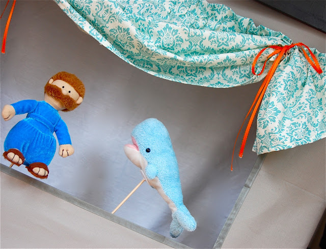 That's So Cuegly: Puppet Theater (PVC PIPE)