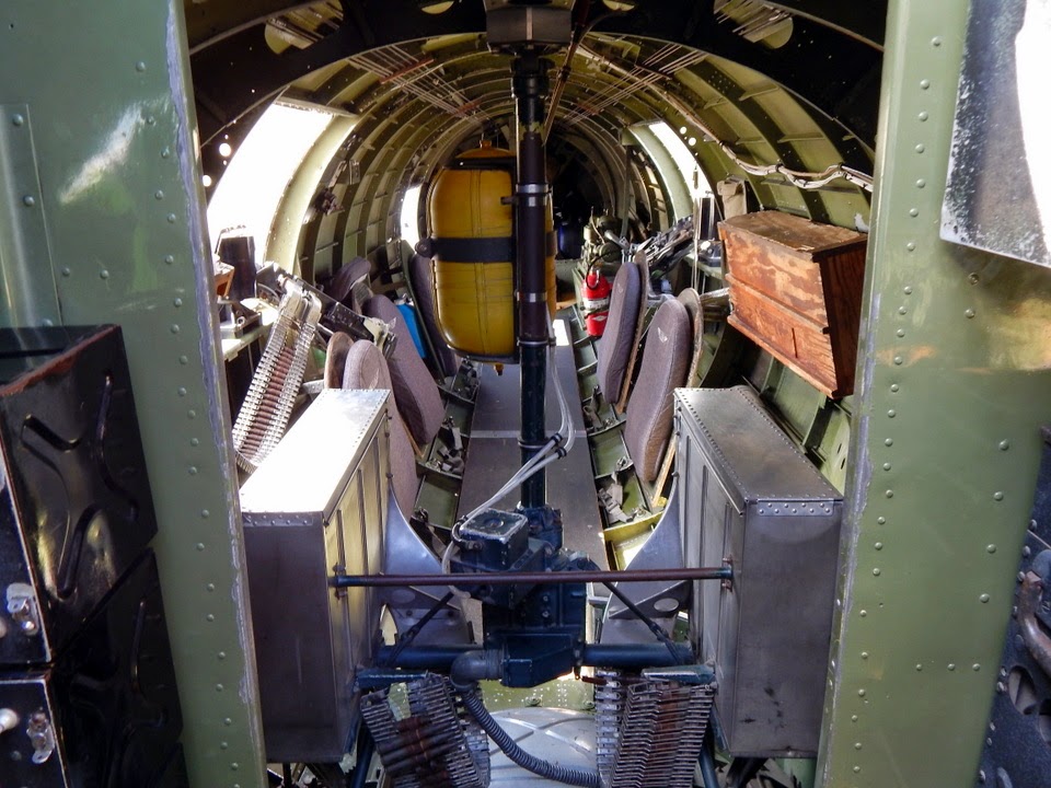Lagniappe's Lair: More B-17 (Inside pics)