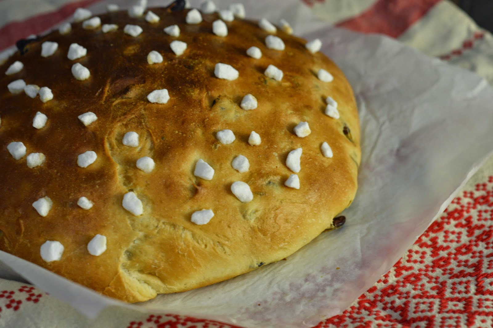 euphoRHEA: Julekake - A Norwegian Christmas Bread