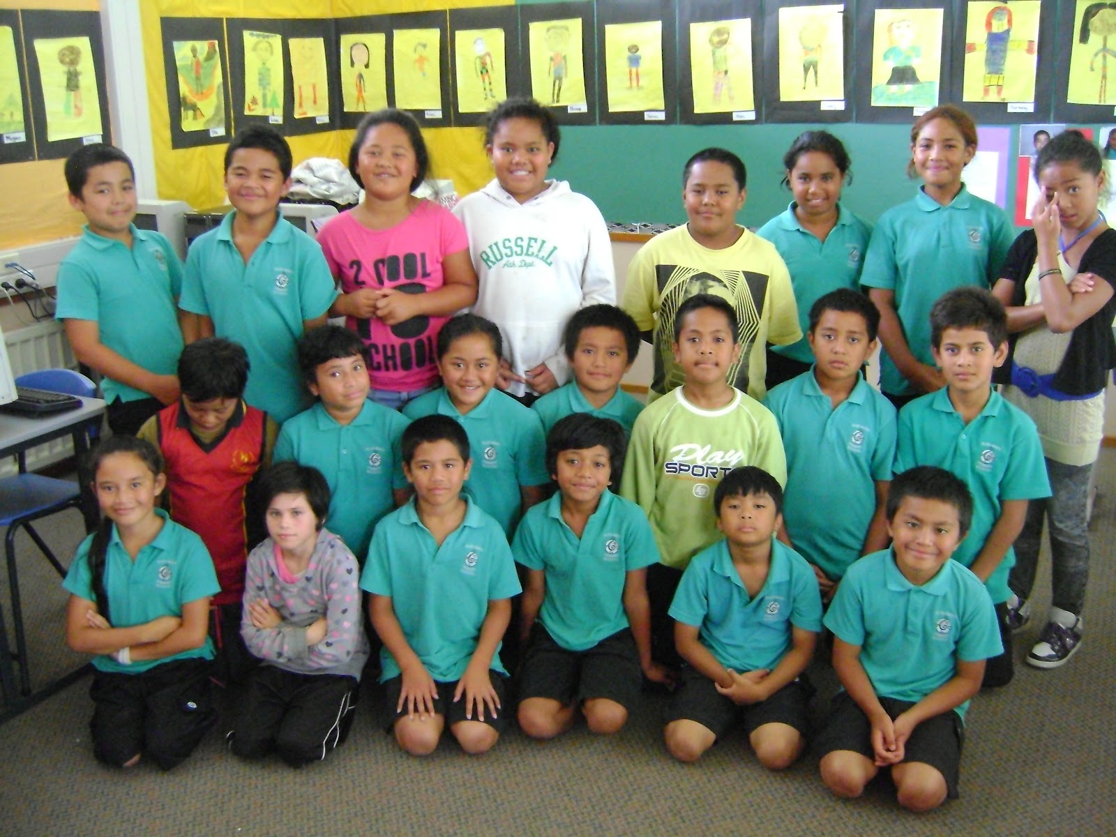 Glen Innes School - Room9 - 2012: Welcome to Room 9's Blog