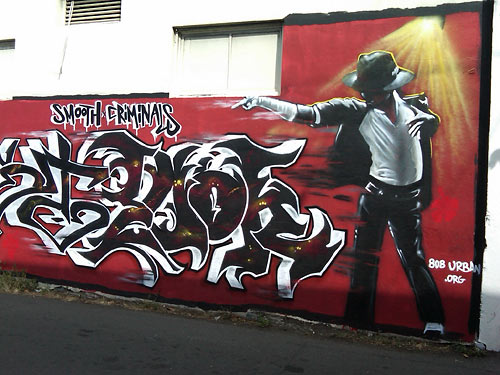 PINKI YOUTUBE: GRAFFITI: MICHAEL JACKSON