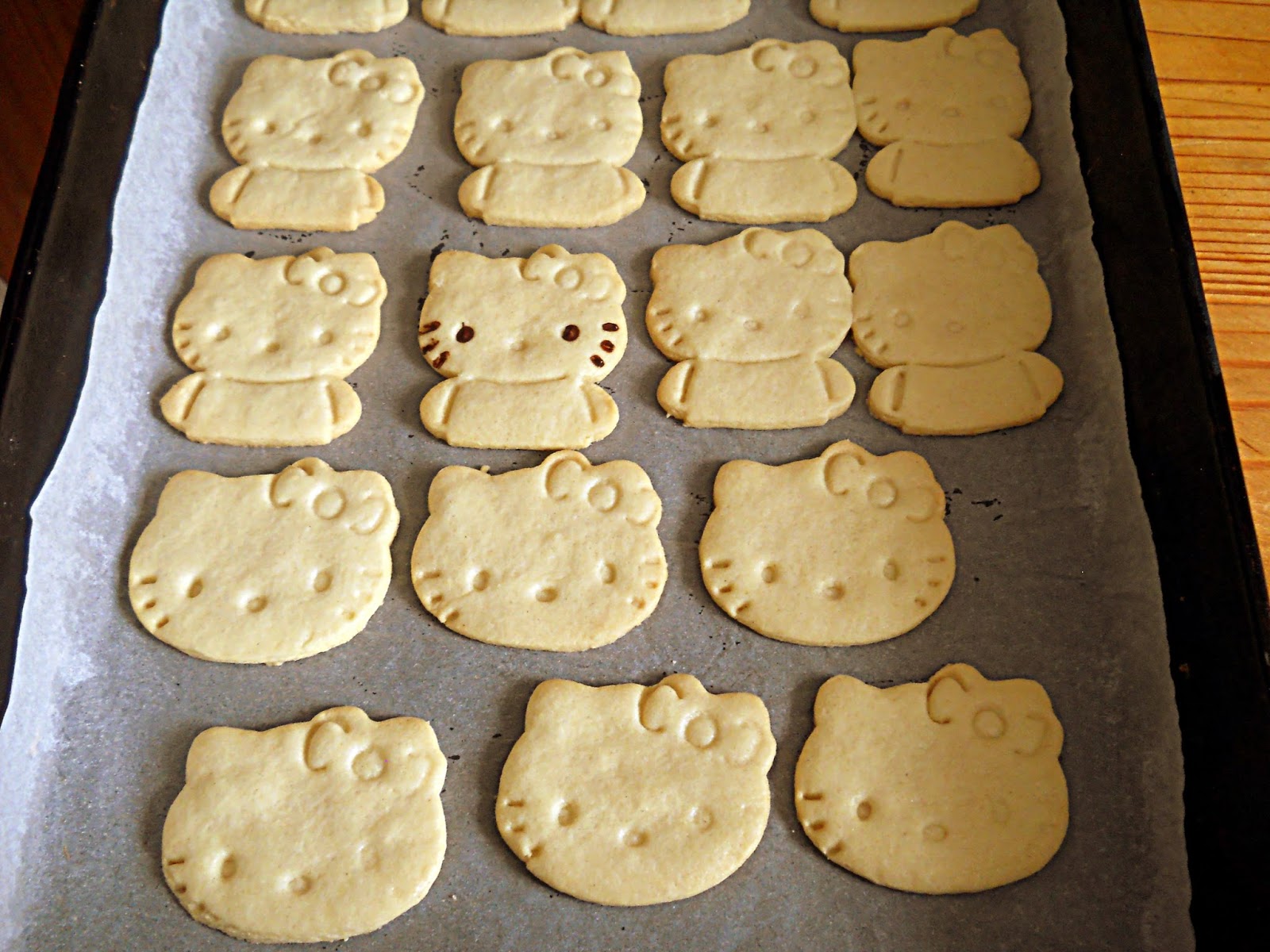 Arome si culori : Biscuiti cu unt, pentru bebelusi