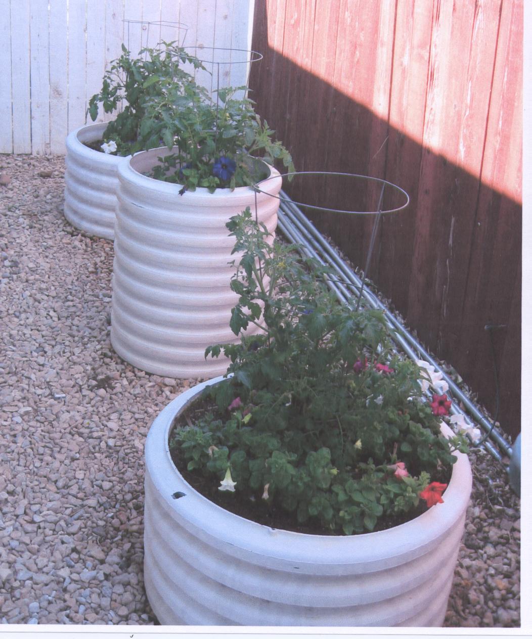 Simply Gail: the Creative Cheapskate: How to Creatively Garden in Bits ...