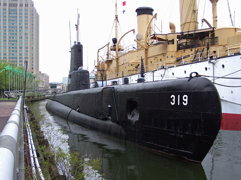 Tour America's History: Submarine Becuna, Independence Seaport Museum