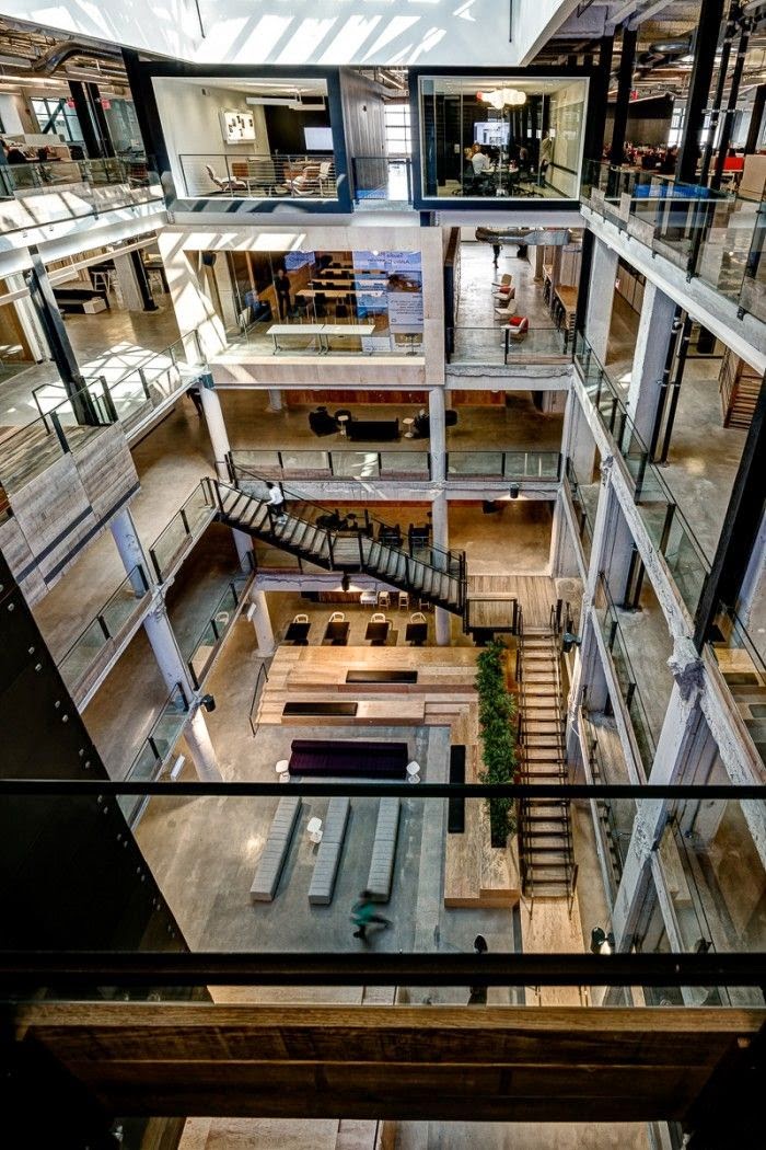 PLANET DESIGN WEEKLY