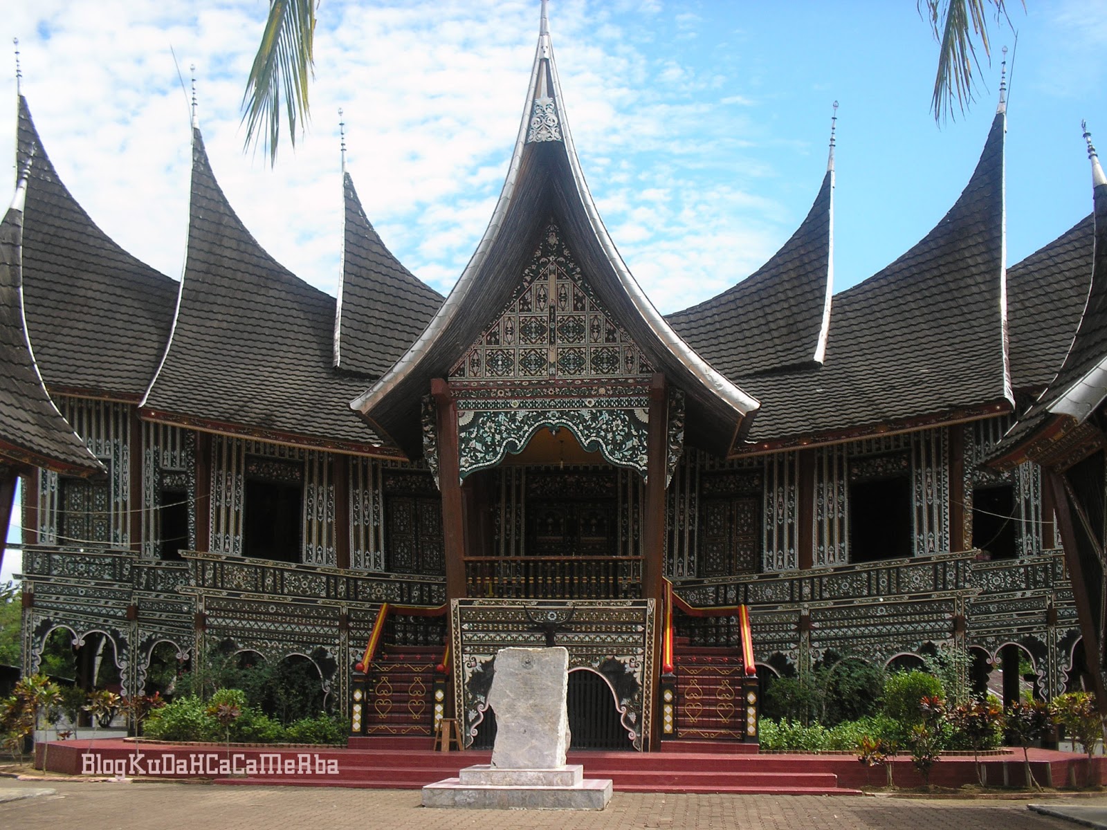 BlogKuDaHCaCaMeRba: Minang Kau Bau : [Bukit Tinggi - Padang] Part 4