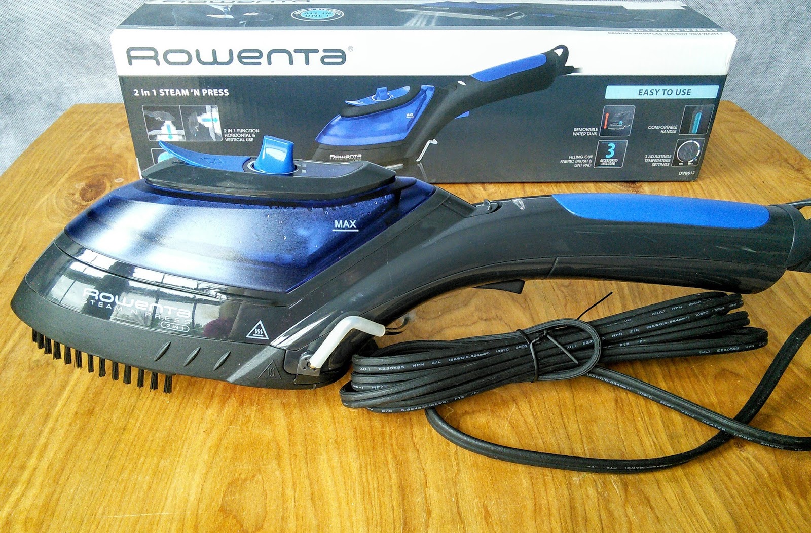 Sponsored post: I received a Steam 'N Press from http://www.rowentausa ...