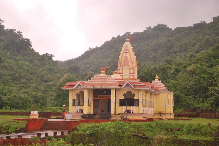 चिवेली गाव (Chiveli Village)